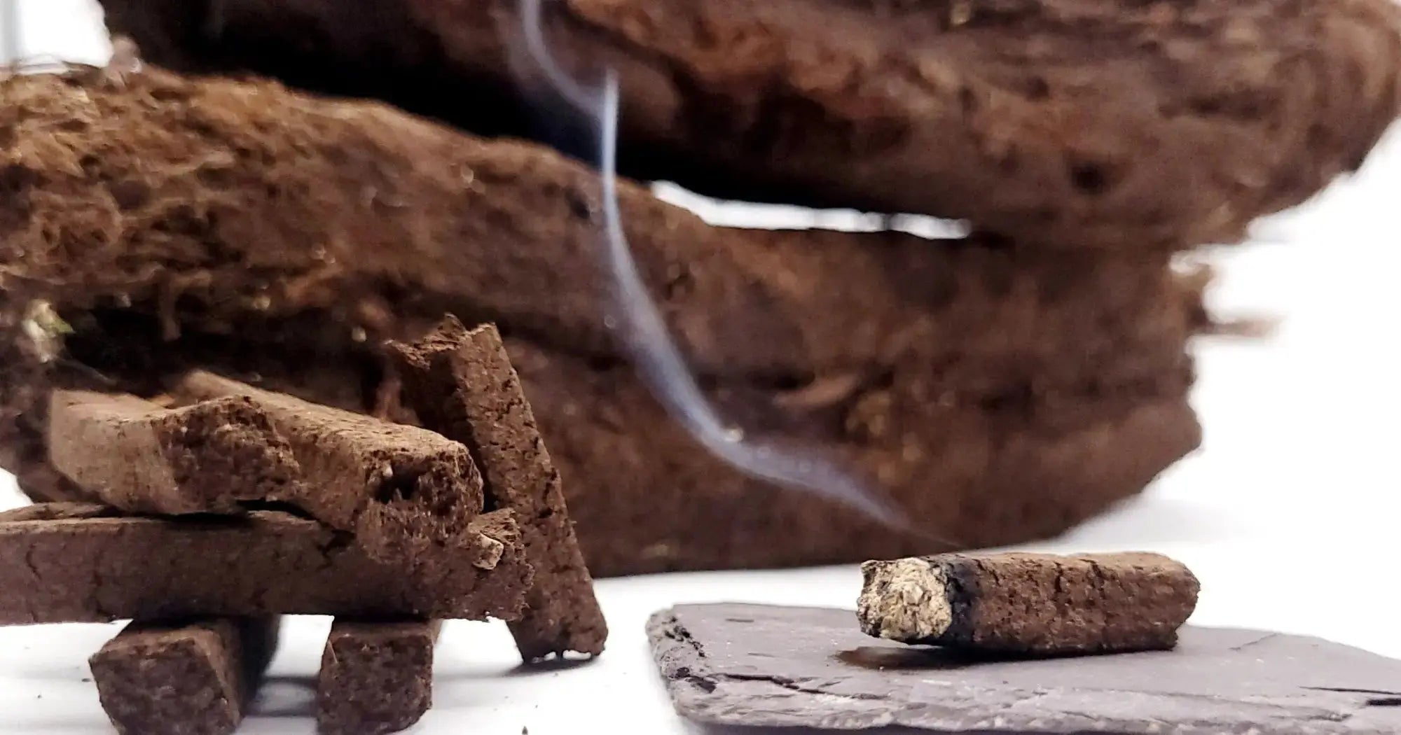What is Irish Turf / Peat Incense? – Aureal Aromatics